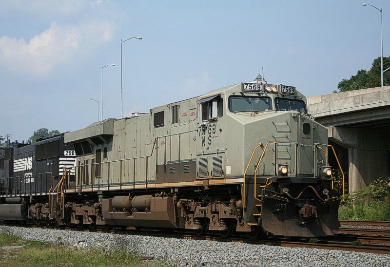 NS 7569